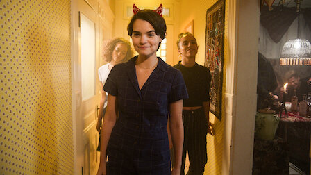 Watch Trinkets | Netflix Official Site