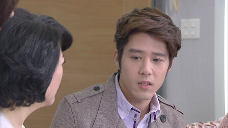 Watch Love Now | Netflix